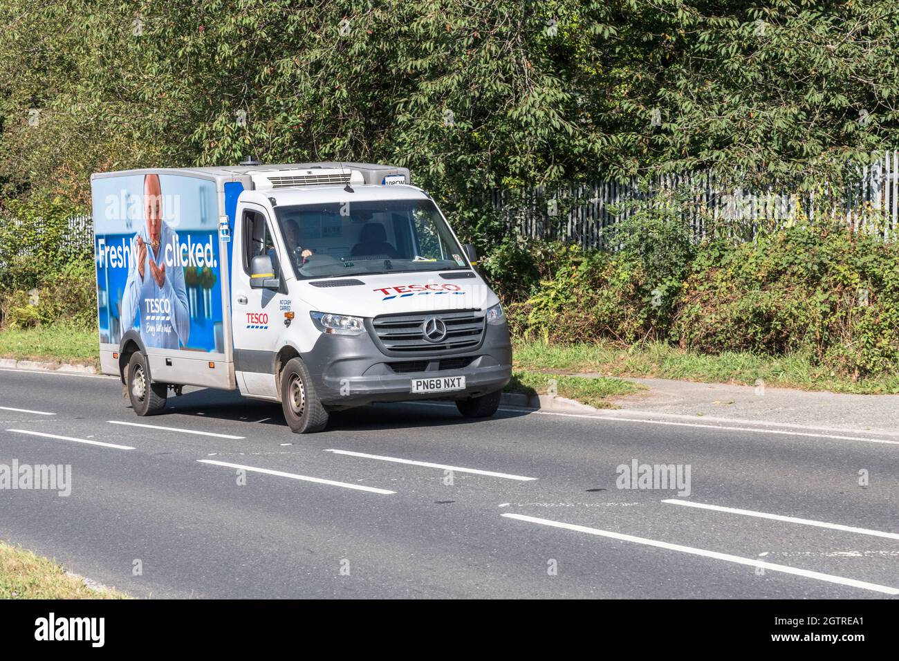 Deliveries vehicles hi-res stock photography and images - Alamy