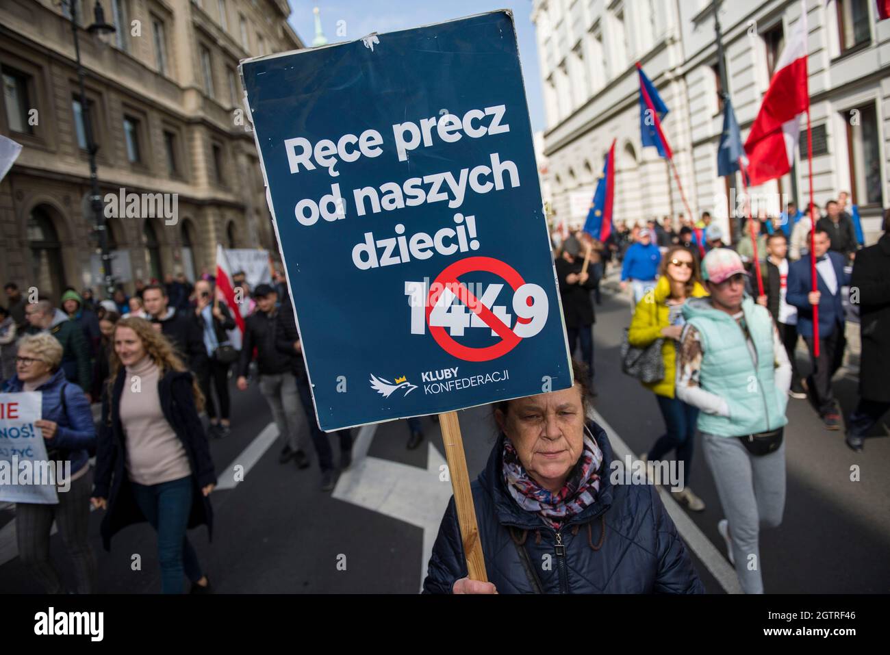Children protest segregation hi-res stock photography and images - Alamy