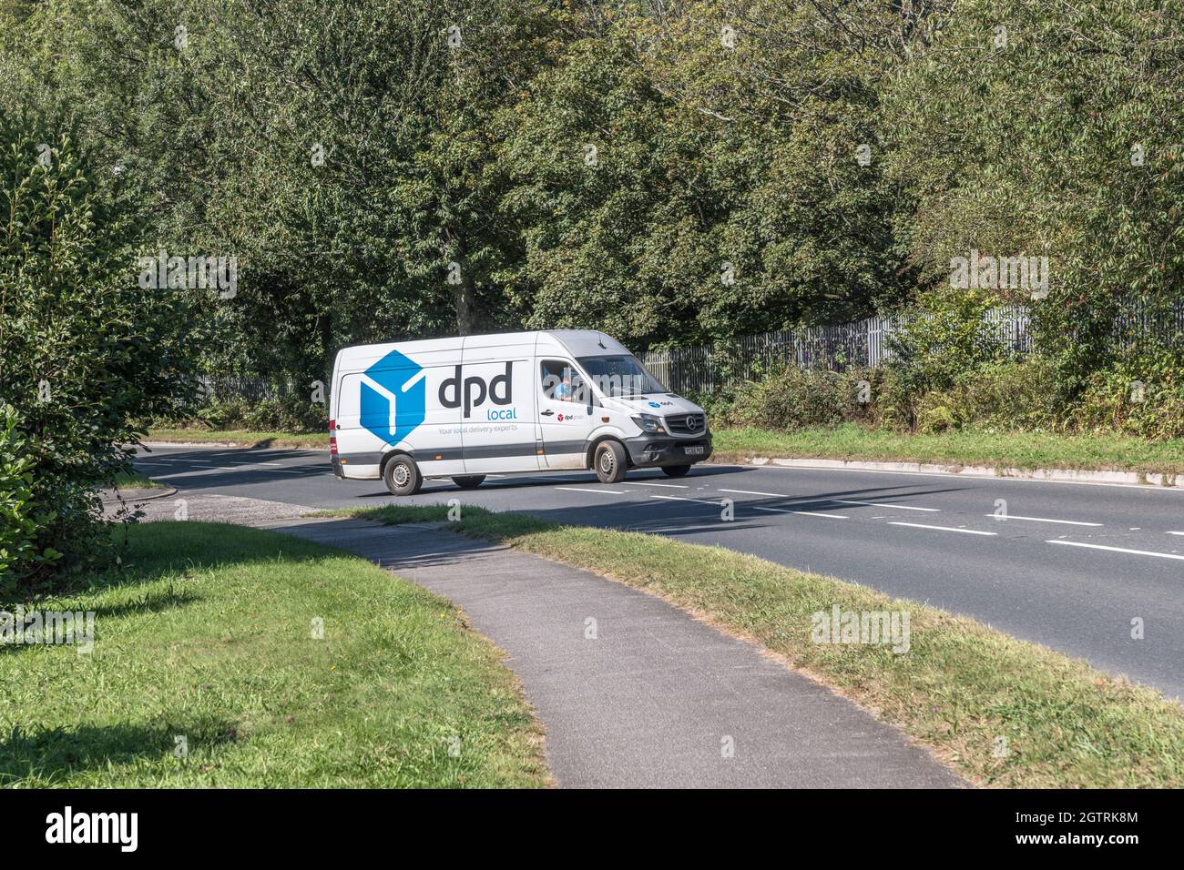 Blue dpd livery van hi-res stock photography and images - Alamy
