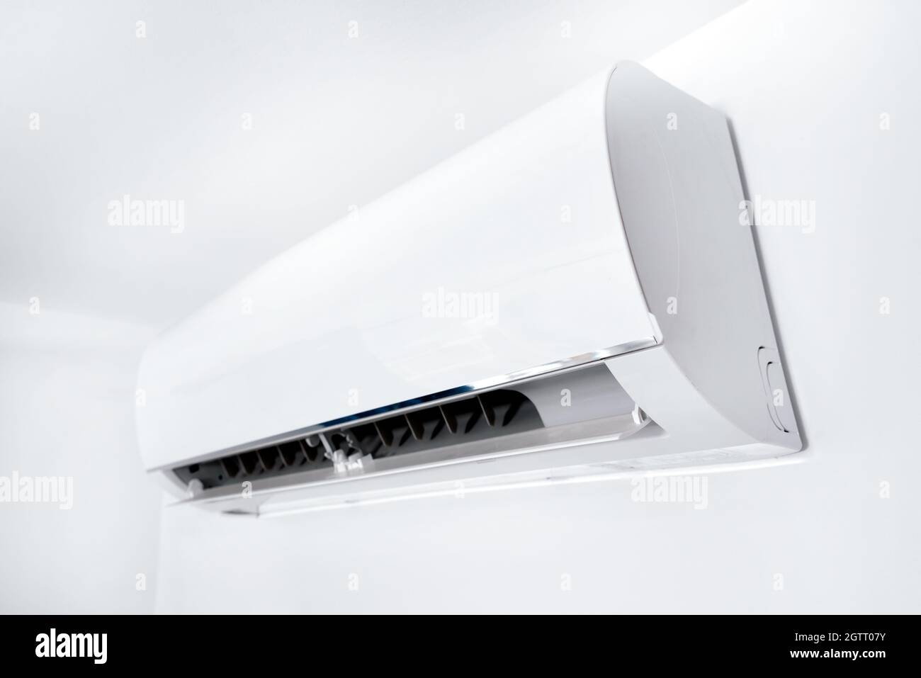 Air Conditioners That Hang On The Wall at Leonard Kaminski blog