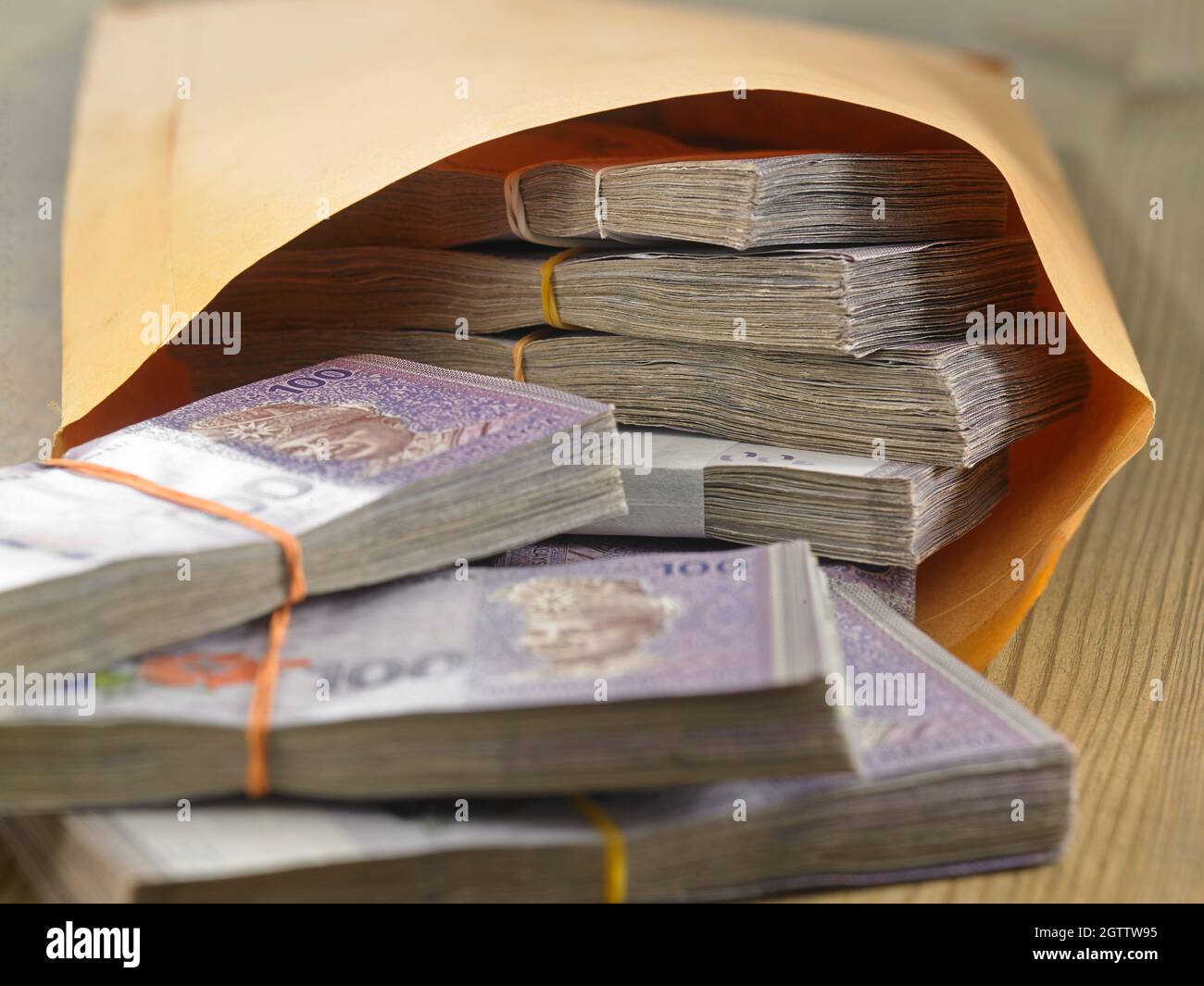 Rm 100 hi-res stock photography and images - Alamy