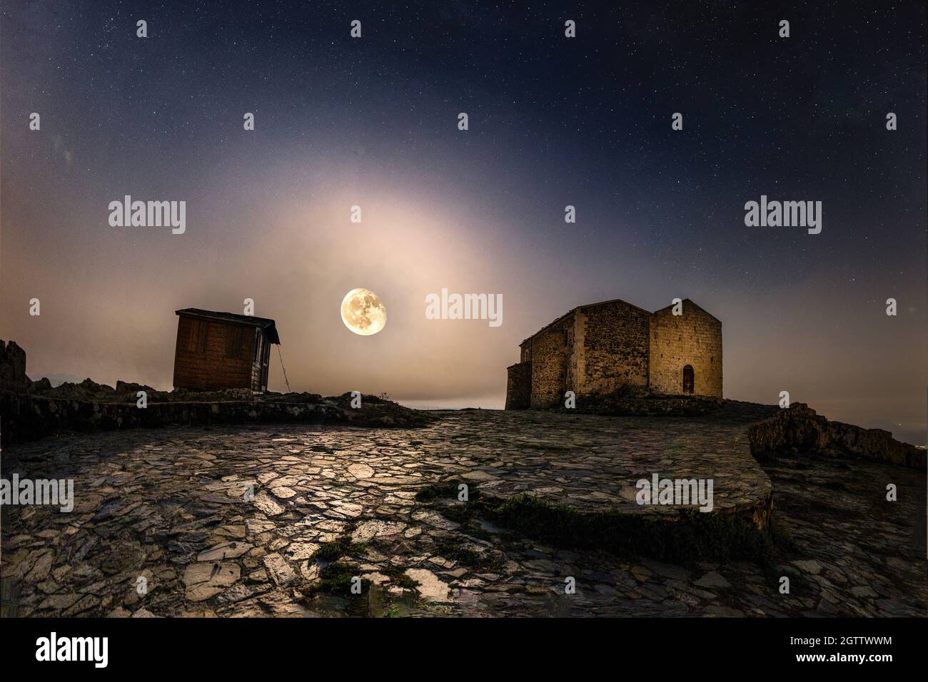 Osilo High Resolution Stock Photography and Images - Alamy