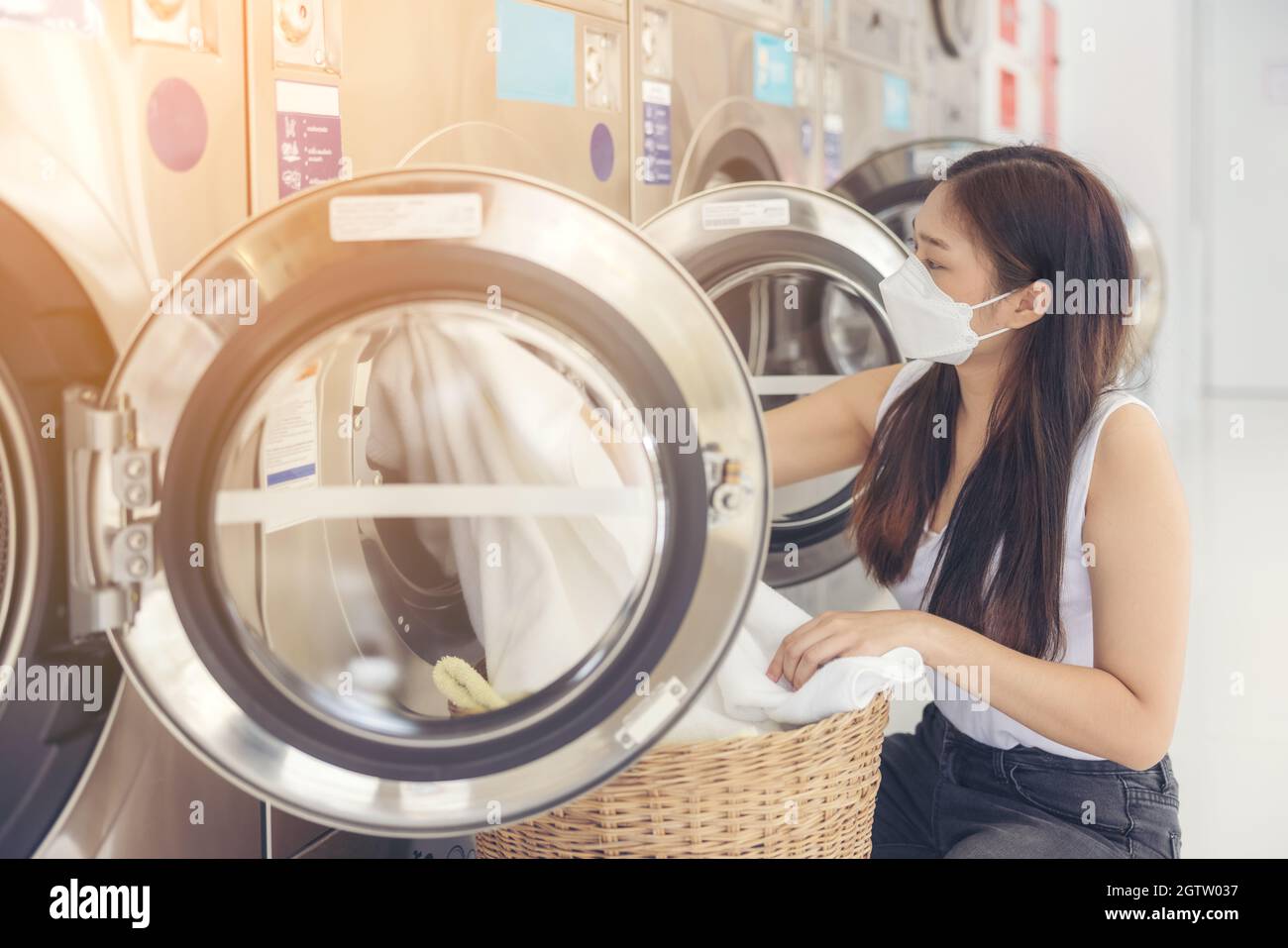 Women laundry product hi-res stock photography and images - Alamy