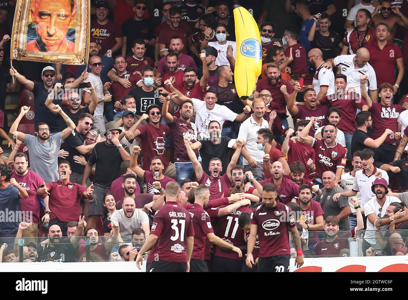 Salernitana's Bosnian forward Milan Djuric celebrates after scoring a ...