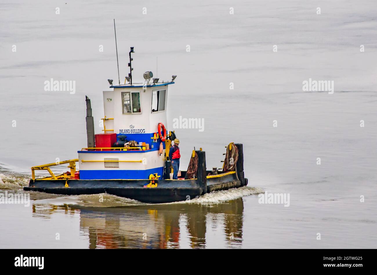 Towboat barge mississippi river hi-res stock photography and images - Alamy