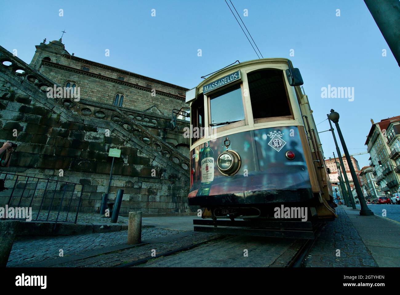 Porto tram hi-res stock photography and images - Alamy