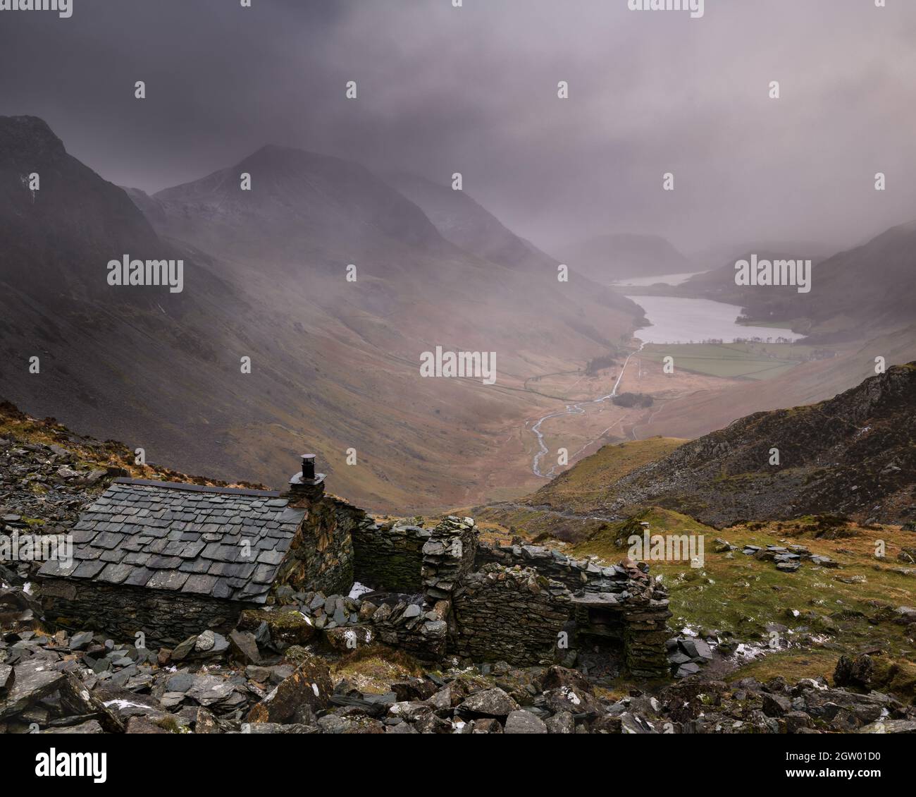 Warnscale hi-res stock photography and images - Alamy