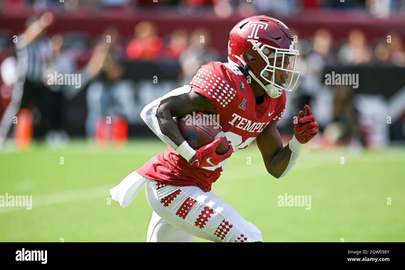 Ricky fox hi-res stock photography and images - Alamy