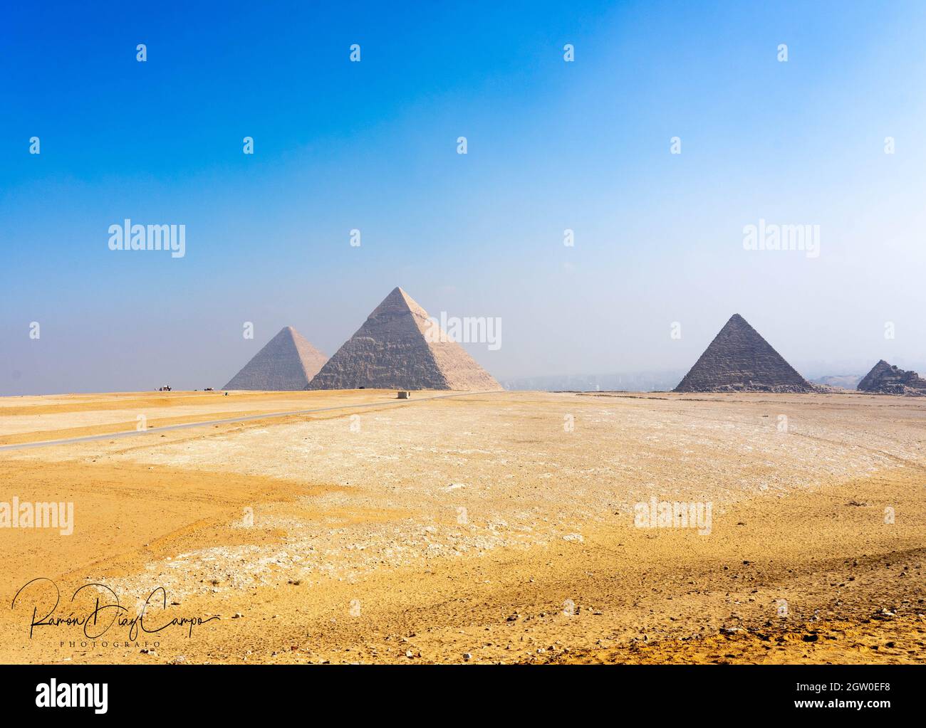 The pyramid of kefren High Resolution Stock Photography and Images - Alamy