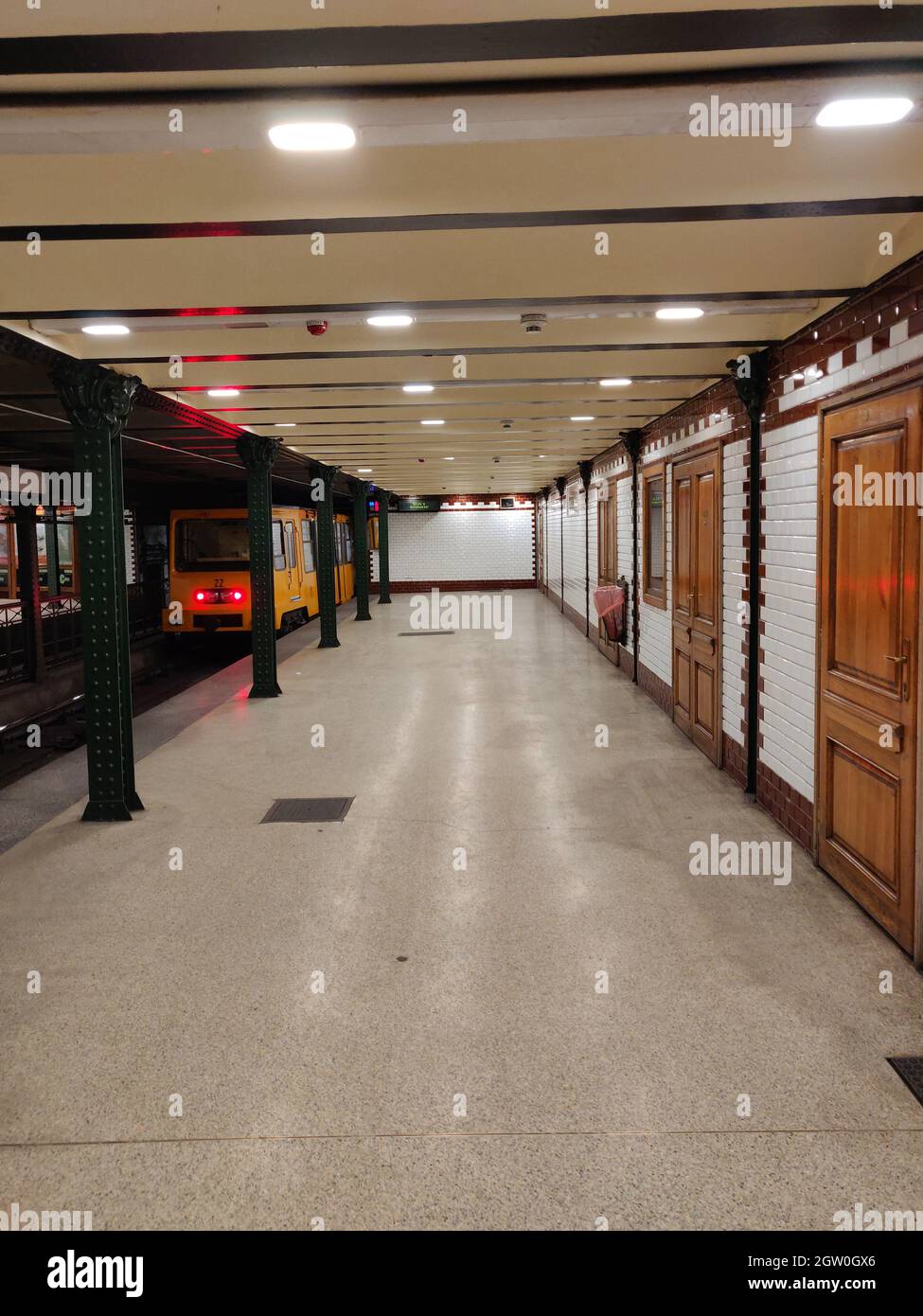 Budapest Underground High Resolution Stock Photography and Images - Alamy