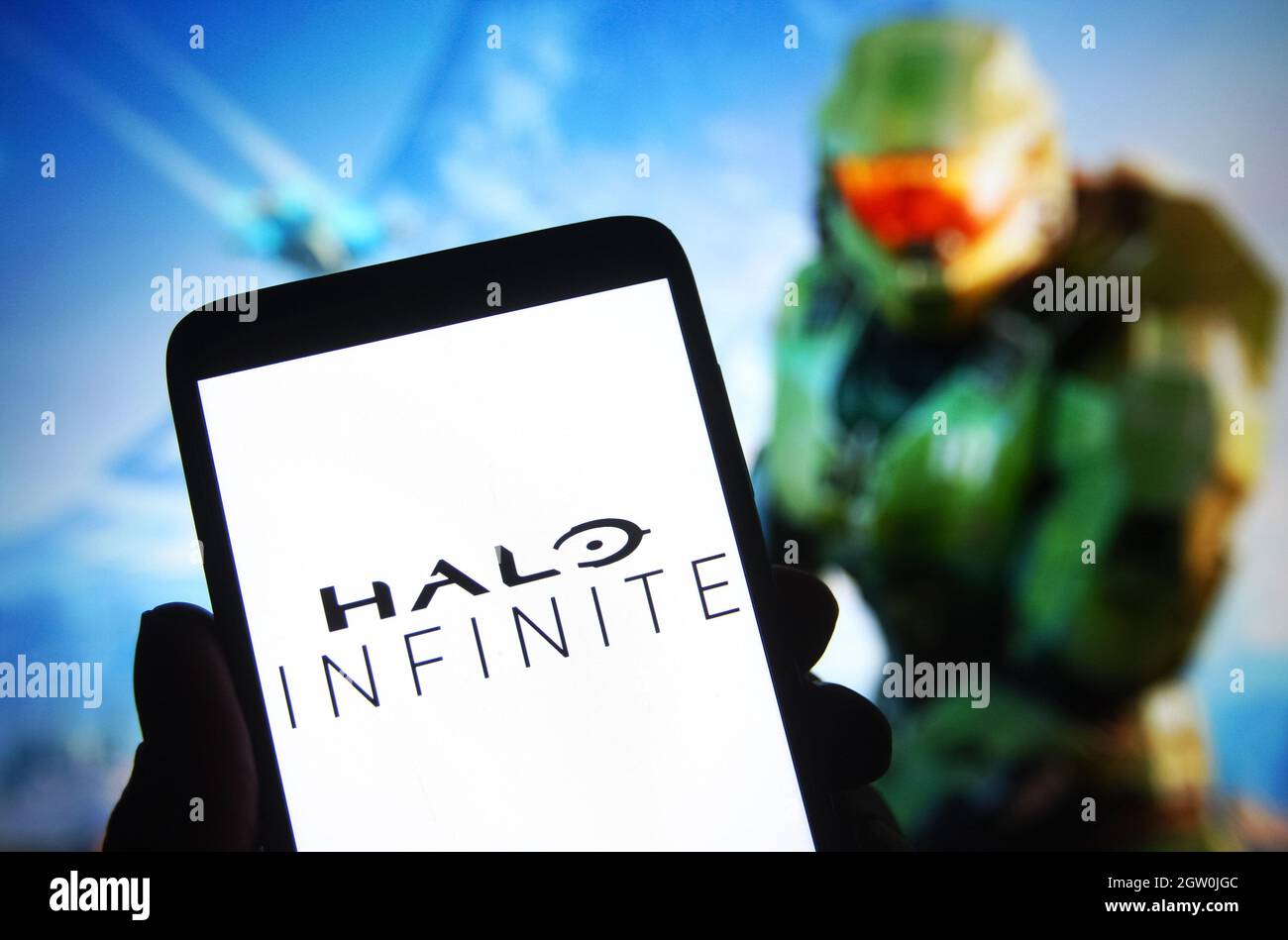 Ukraine. 2nd Oct, 2021. In this photo illustration a Halo Infinite logo ...