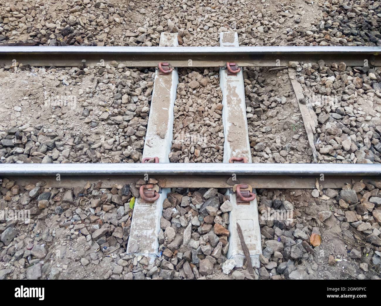 Sleeper construction hi-res stock photography and images - Alamy