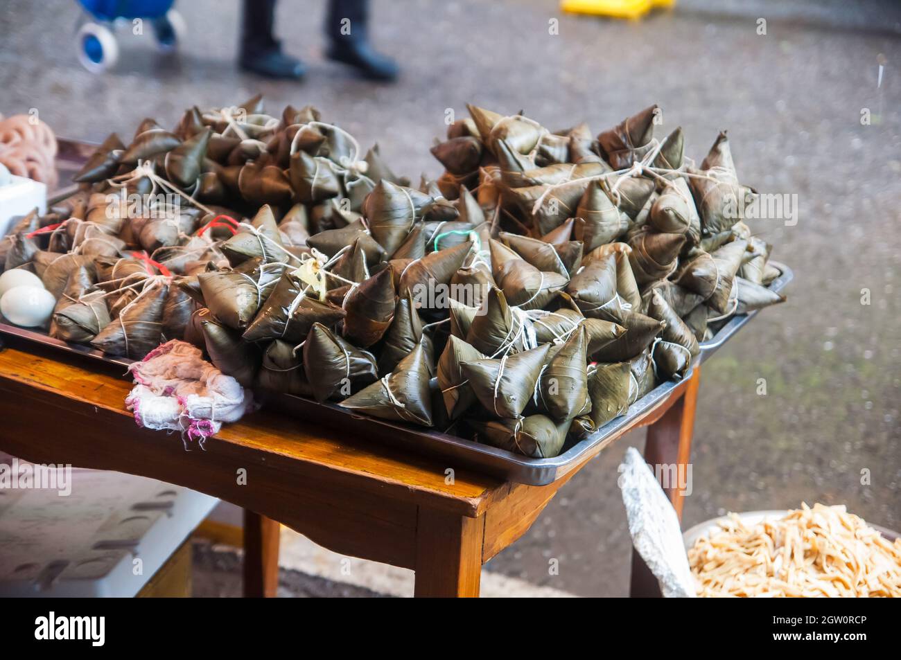 Triangle shaped leaf hi-res stock photography and images - Alamy