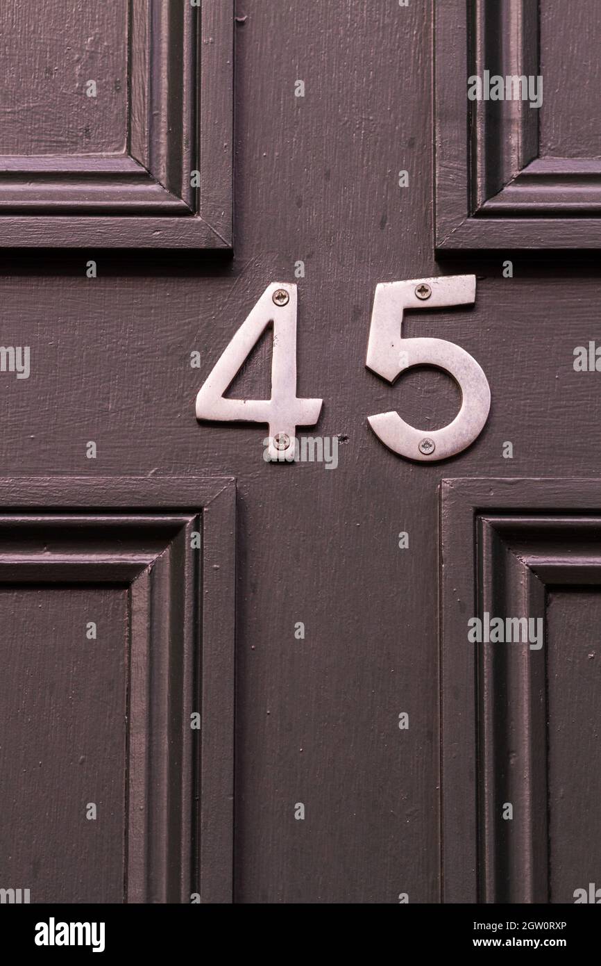 Sign with number 45 hi-res stock photography and images - Alamy