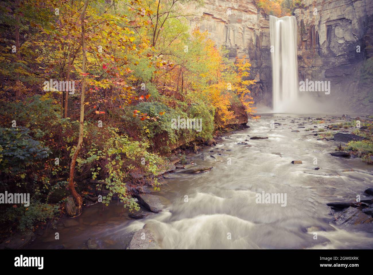 Highest single drop waterfall hi-res stock photography and images - Alamy