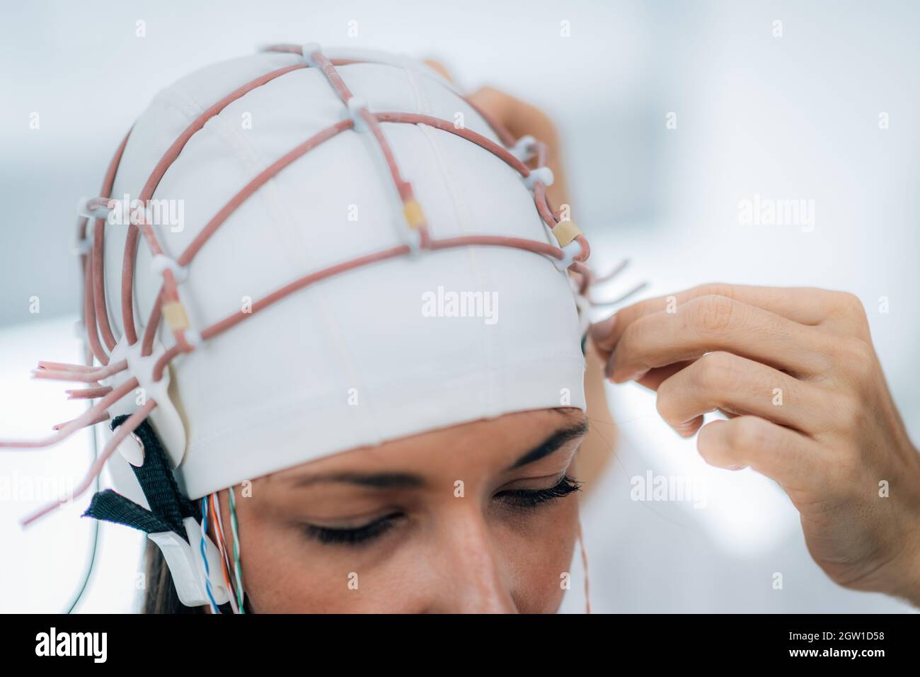 Brain wave eeg hi-res stock photography and images - Alamy