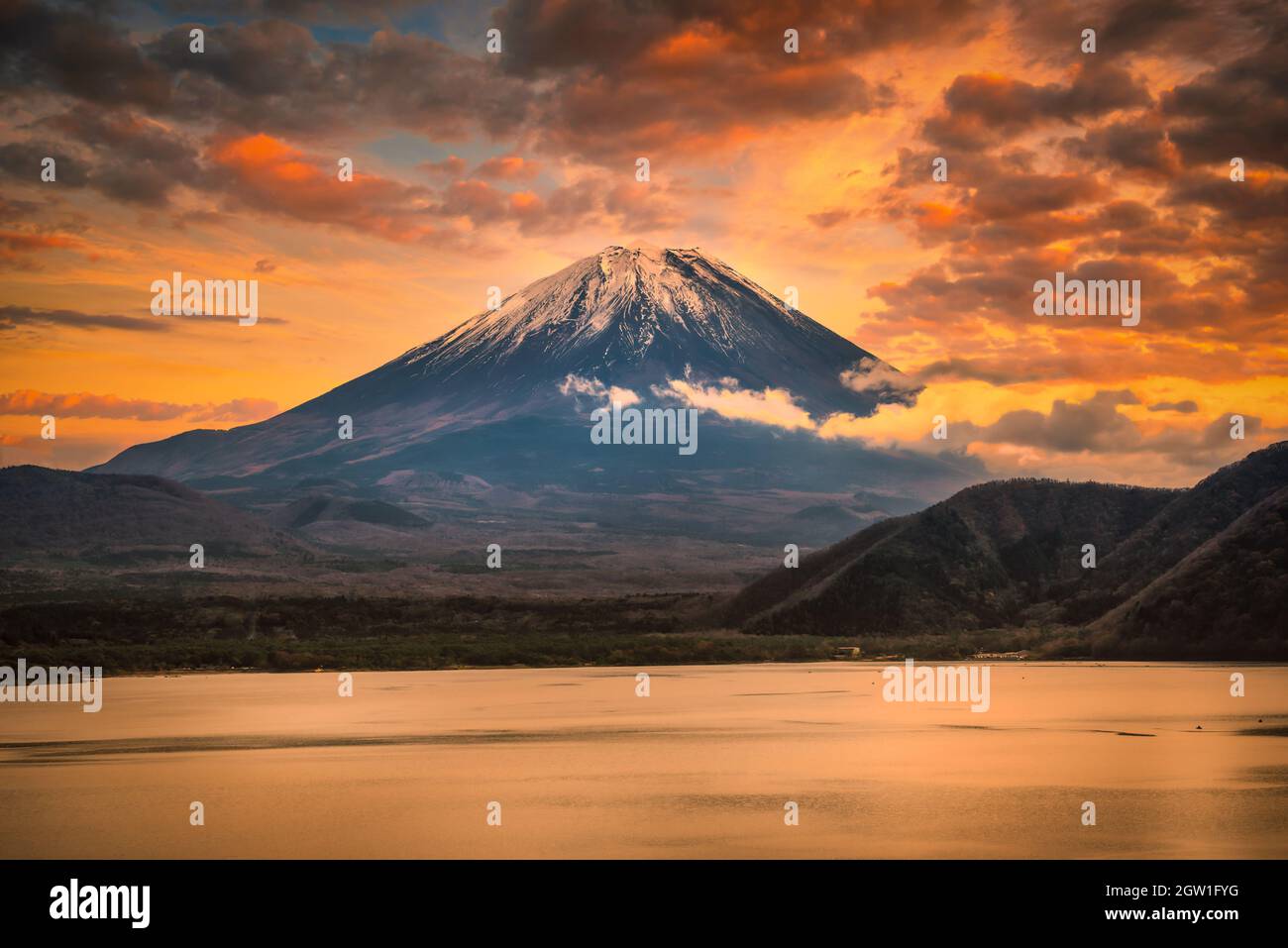 Mt fuji drone hi-res stock photography and images - Alamy