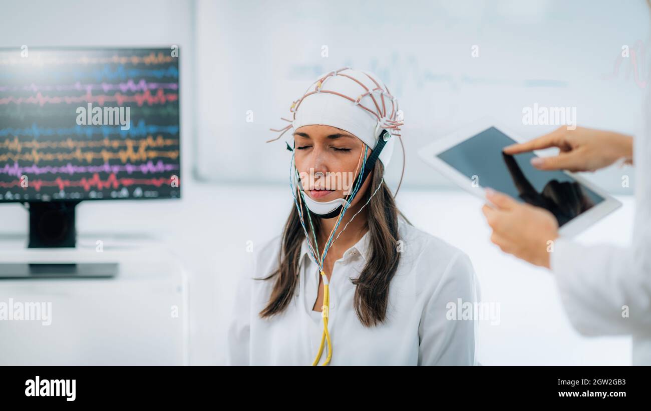 Electrode cap hi-res stock photography and images - Alamy