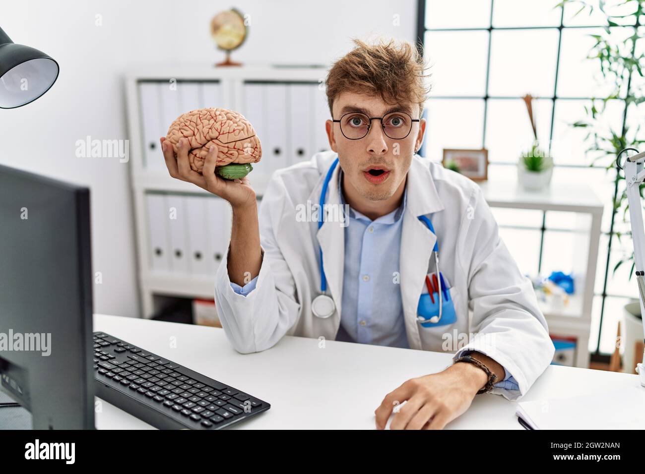 Alarmed brain hi-res stock photography and images - Alamy