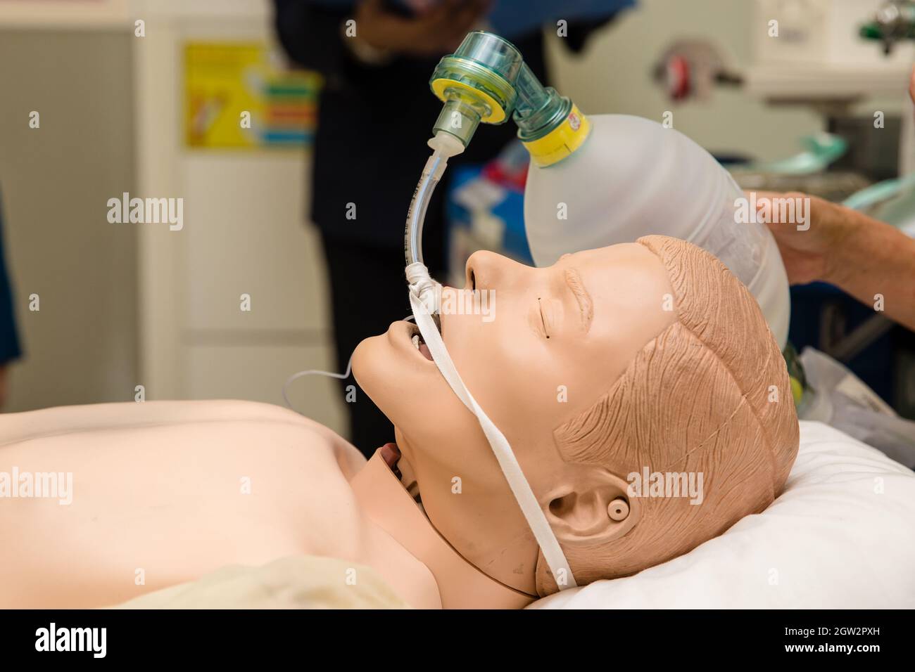 Ambu mask hi-res stock photography and images - Alamy