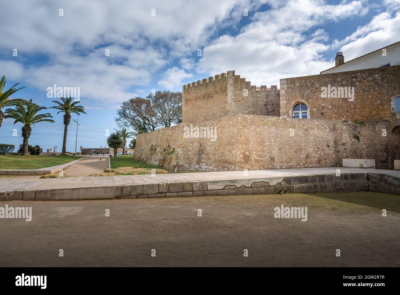 Lagos Castle (Castelo de Lagos) - Lagos, Algarve, Portugal Stock Photo ...