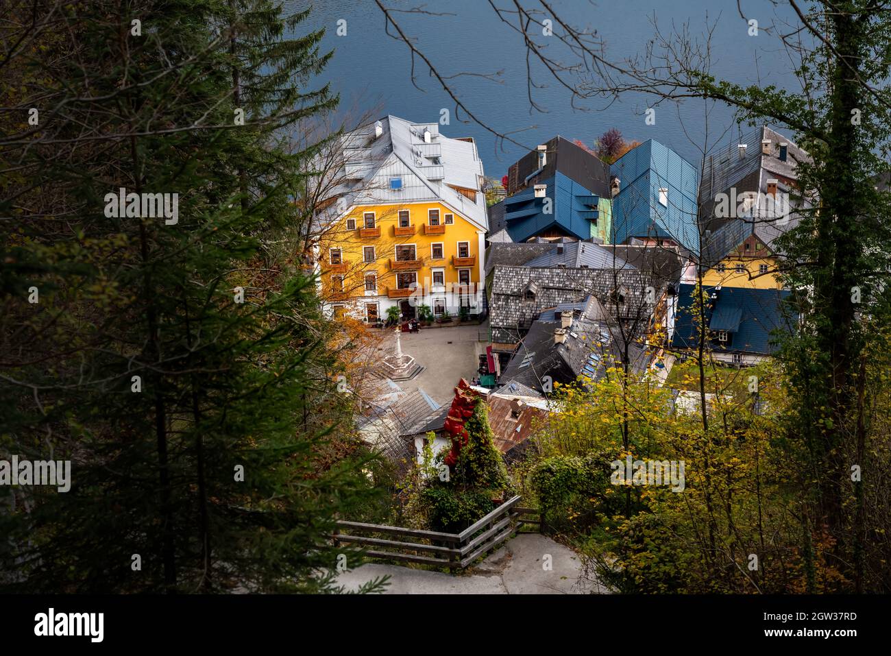 Hallstatt market square hi-res stock photography and images - Alamy