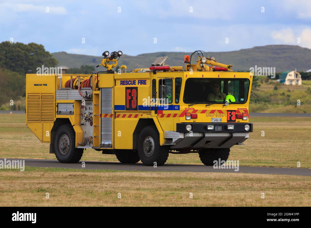 A Unipower fire and rescue vehicle, photographed at Tauranga Airport ...