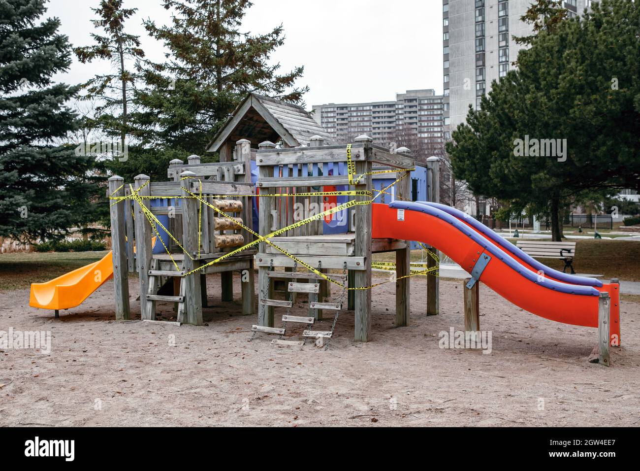 Danger area closed hi-res stock photography and images - Alamy