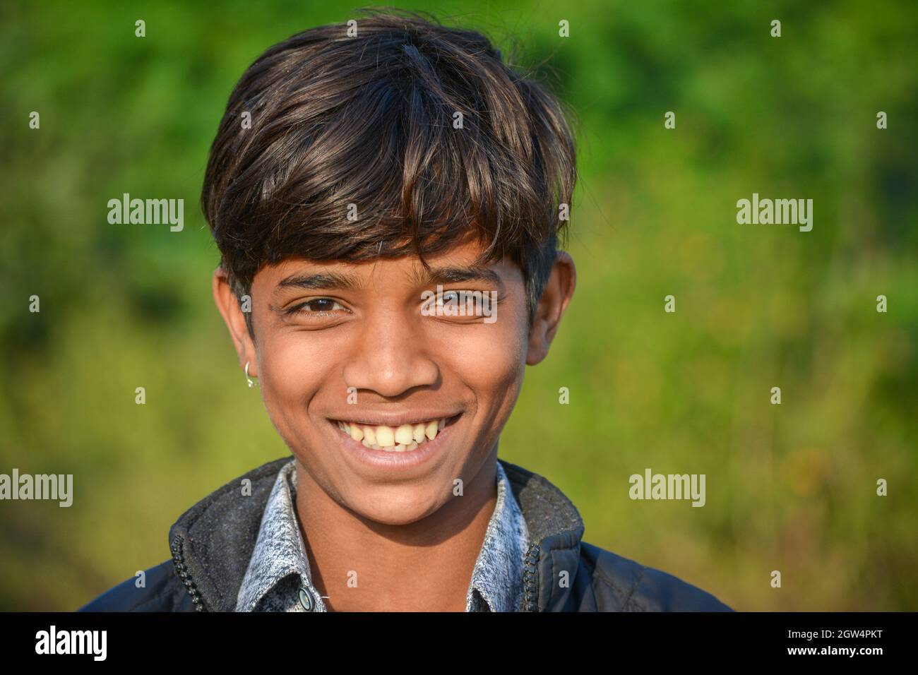 Indian handsome boy hi-res stock photography and images - Alamy