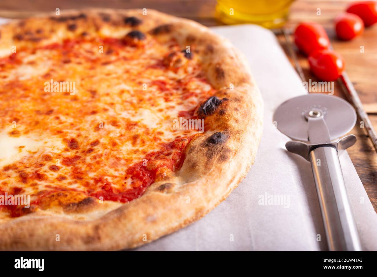 Napoli pizza angle hi-res stock photography and images - Alamy