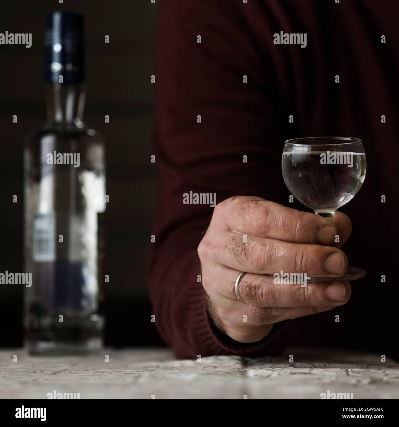 Russia vodka men hi-res stock photography and images - Alamy