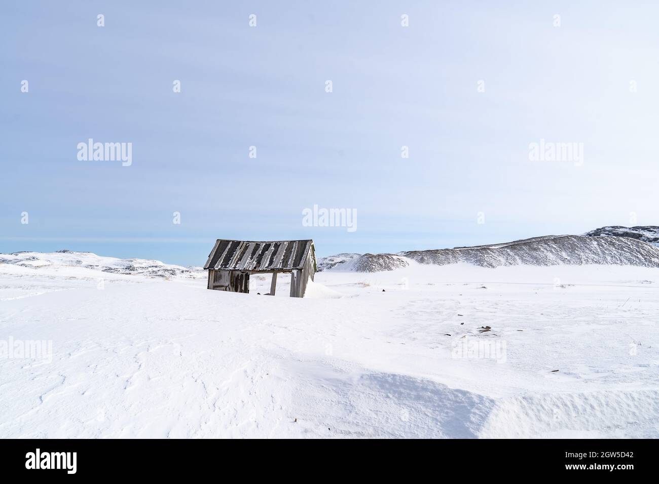 Dirt snow arctic sea hi-res stock photography and images - Alamy
