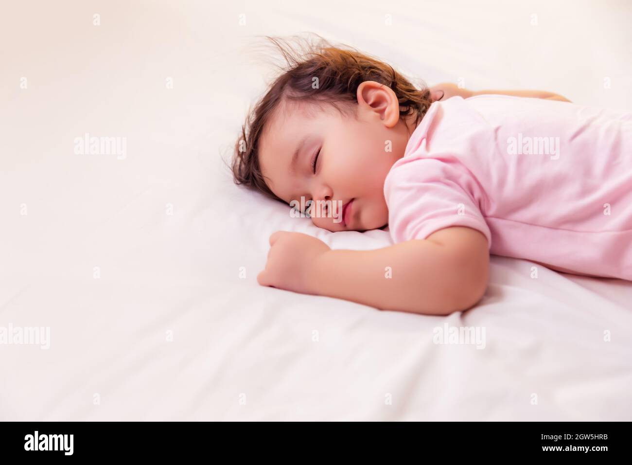Sleeping beauty pink dress hi-res stock photography and images - Alamy