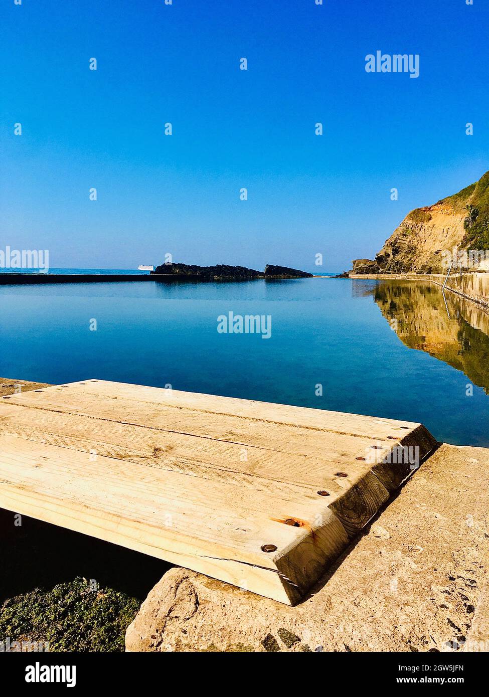 Time standing still hi-res stock photography and images - Alamy