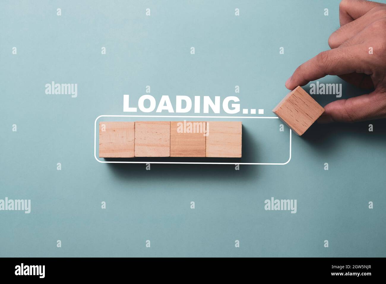 Loading sign computer hi-res stock photography and images - Alamy