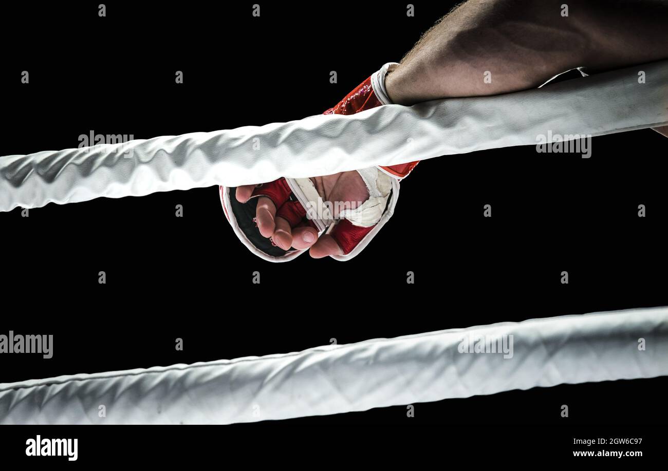 Wrestling ring ropes hi-res stock photography and images - Alamy