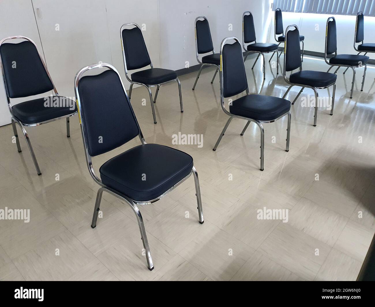 Empty classroom asia hi-res stock photography and images - Alamy