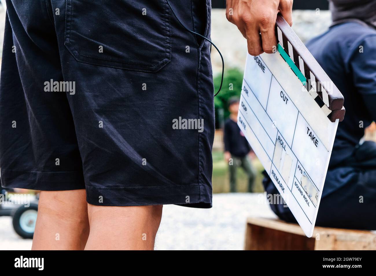 Film set behind the scenes hi-res stock photography and images - Alamy