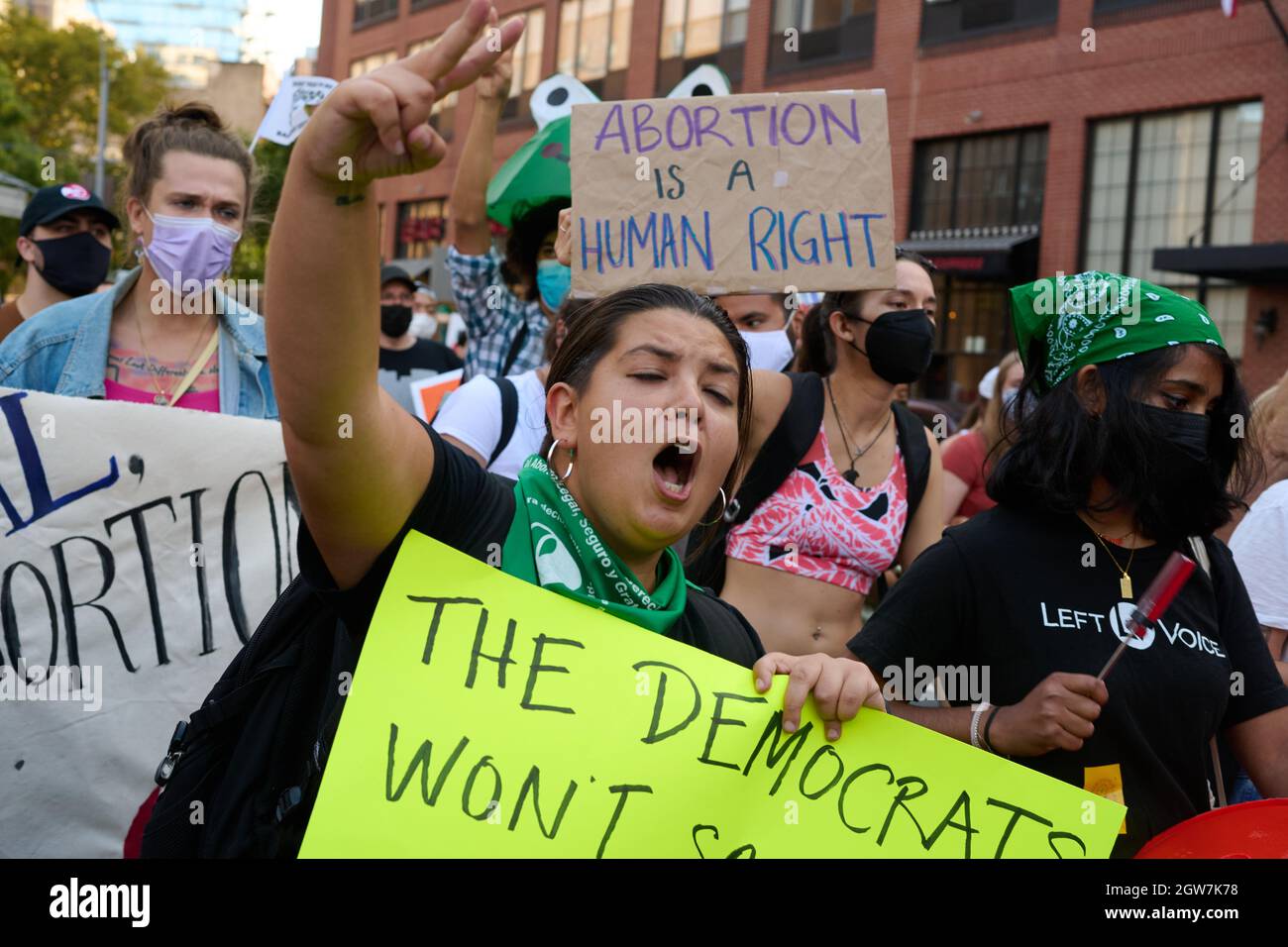 New York, New York, USA. 2nd Oct, 2021. Thousands gather for ...