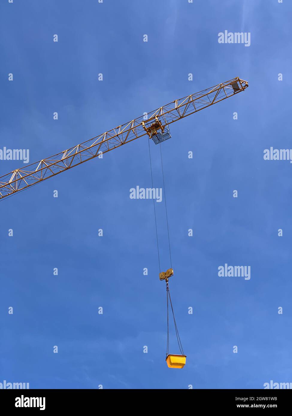 Crane with bucket hi-res stock photography and images - Alamy