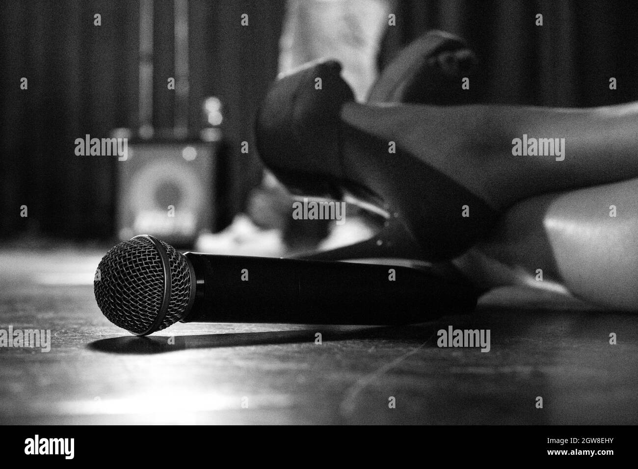 Microphone Arm High Resolution Stock Photography and Images - Alamy