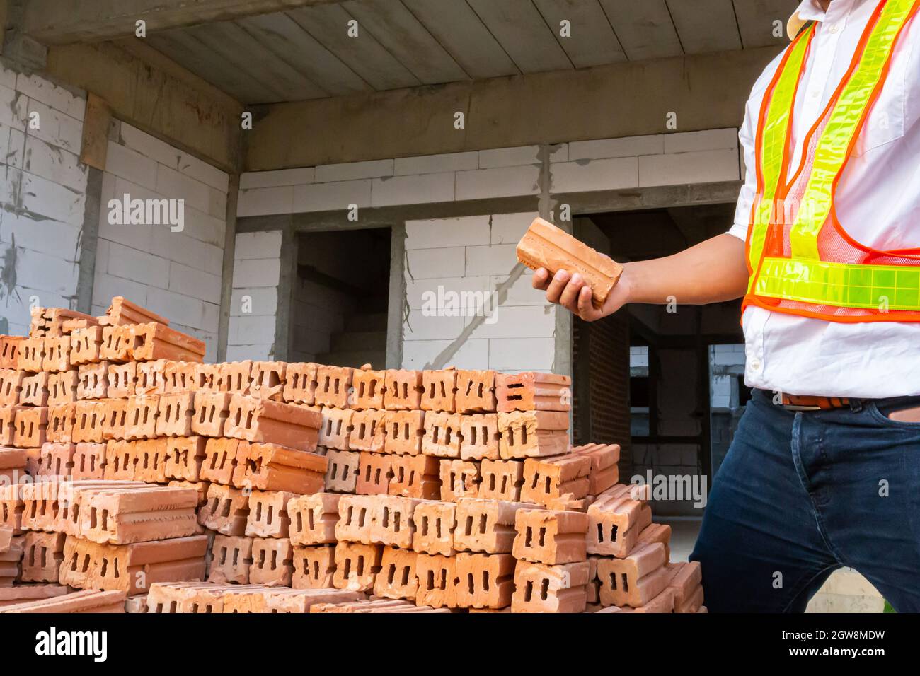 Pick a brick hi-res stock photography and images - Alamy