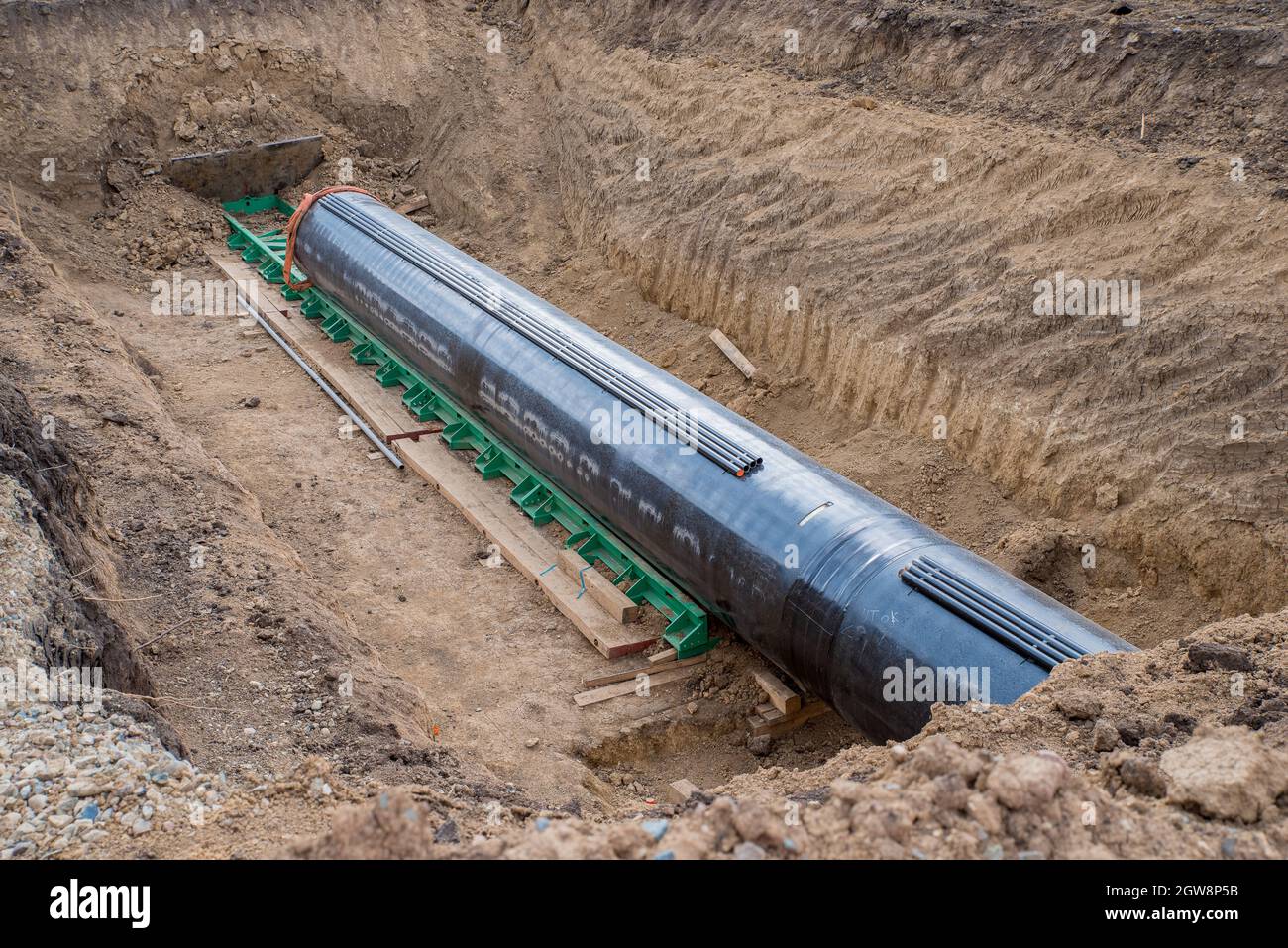 Construction works for laying the pipe Stock Photo - Alamy