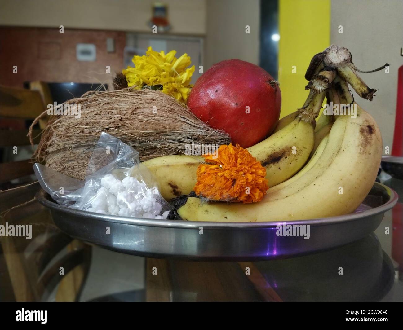 Pooja fruits hi-res stock photography and images - Alamy