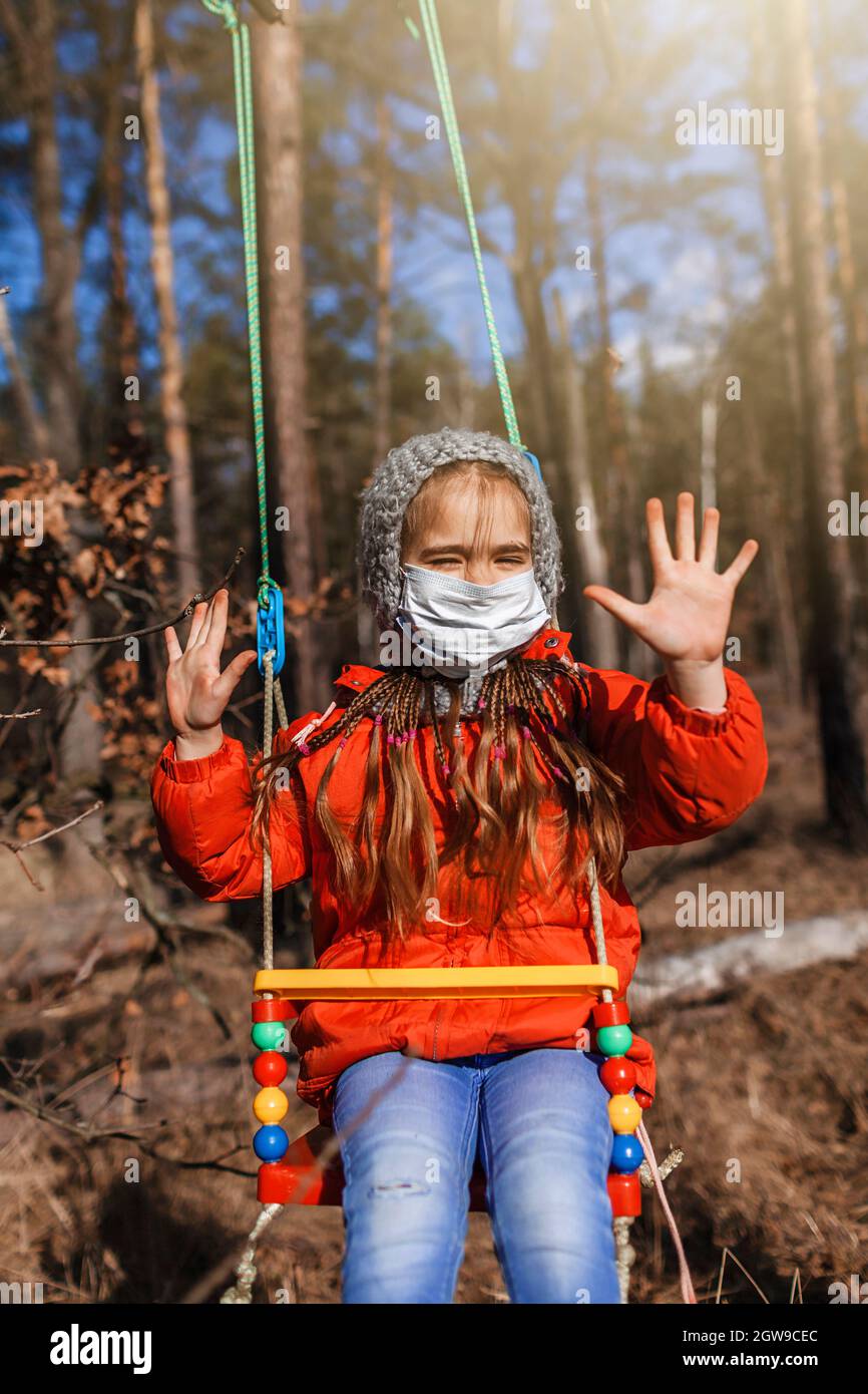 Safety distance guideline hi-res stock photography and images - Alamy Safety distance guideline hi-res stock photography and images - Alamy