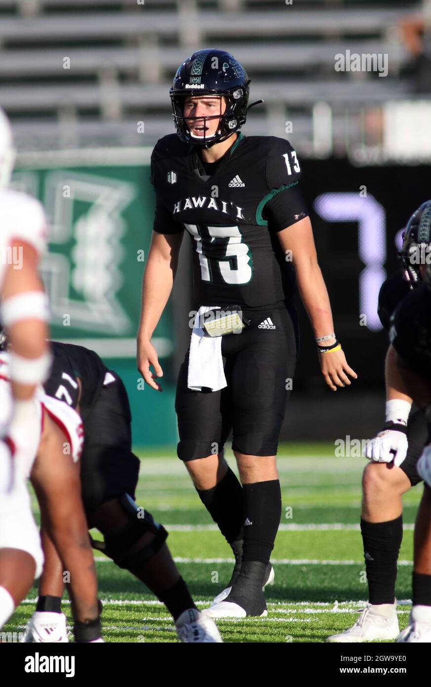 October 2, 2021 - Hawaii Rainbow Warriors quarterback Brayden Schager ...
