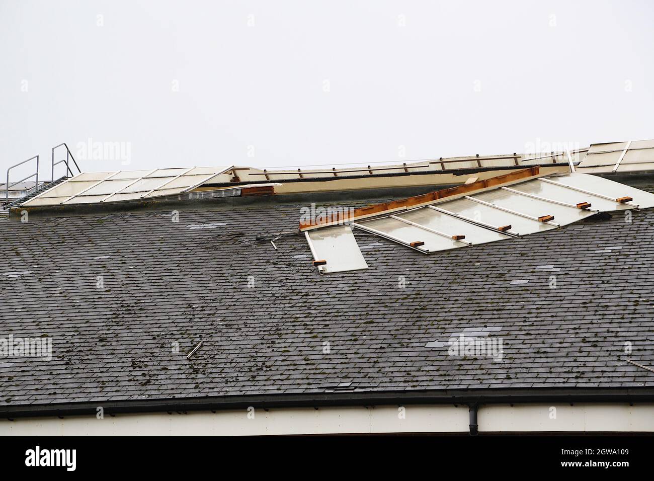 Tenterden, Kent, UK. 03 October, 2021. The Tenterden leisure centre in ...