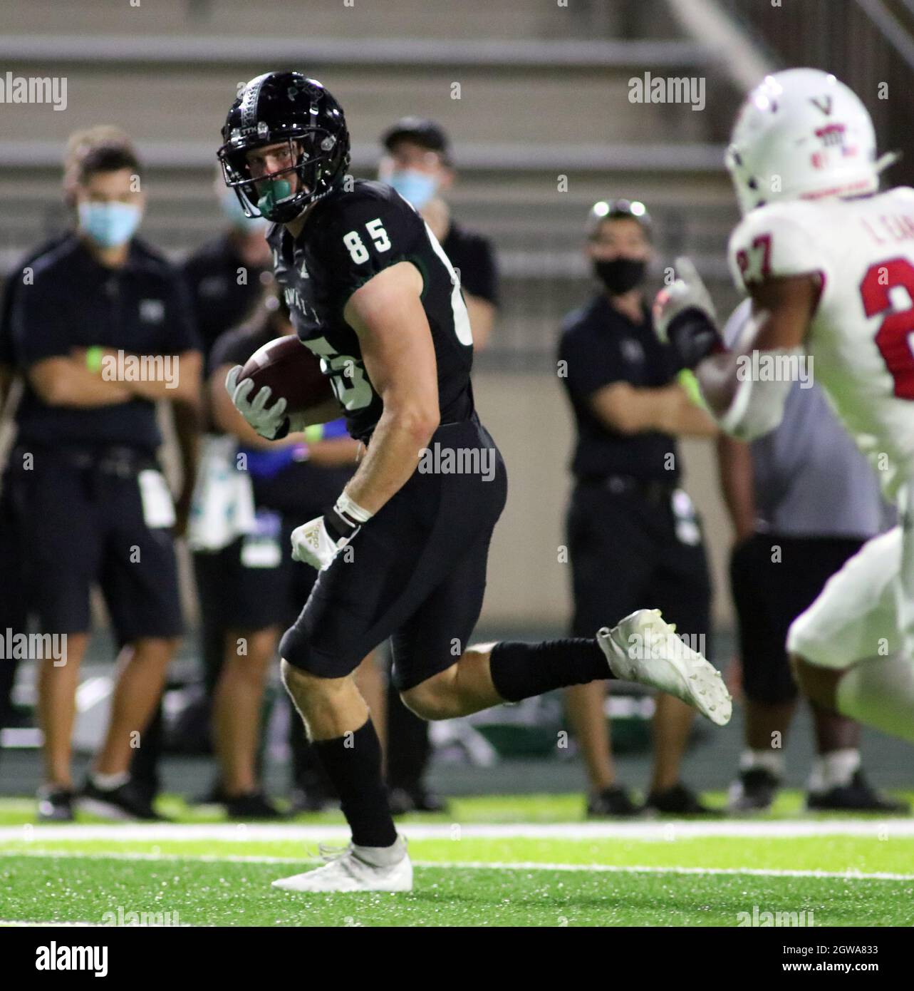 October 2, 2021 - Hawaii Rainbow Warriors tight end Caleb Phillips #85 ...
