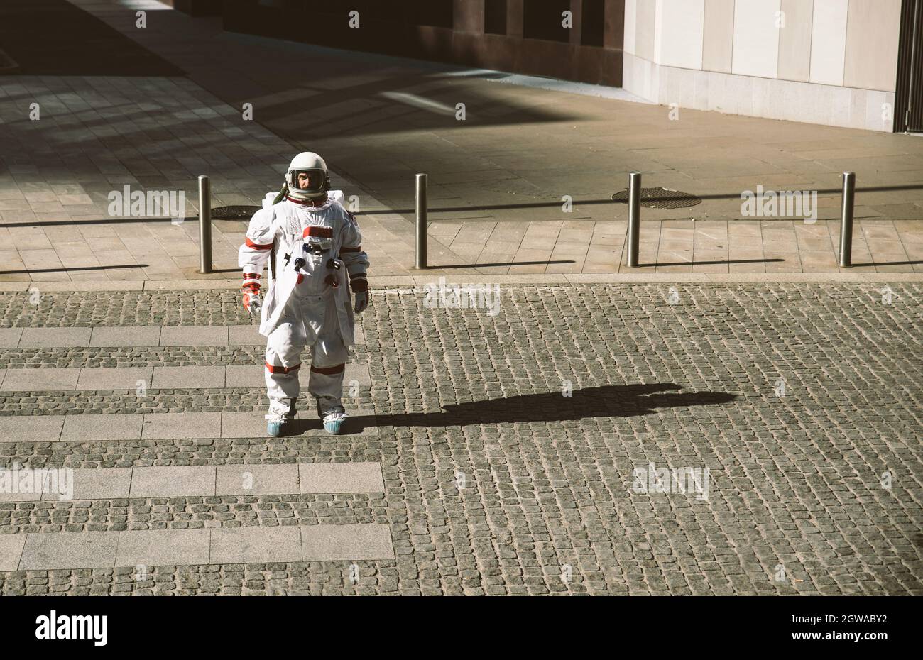spaceman in a futuristic station. astronaut with space suit walking in ...