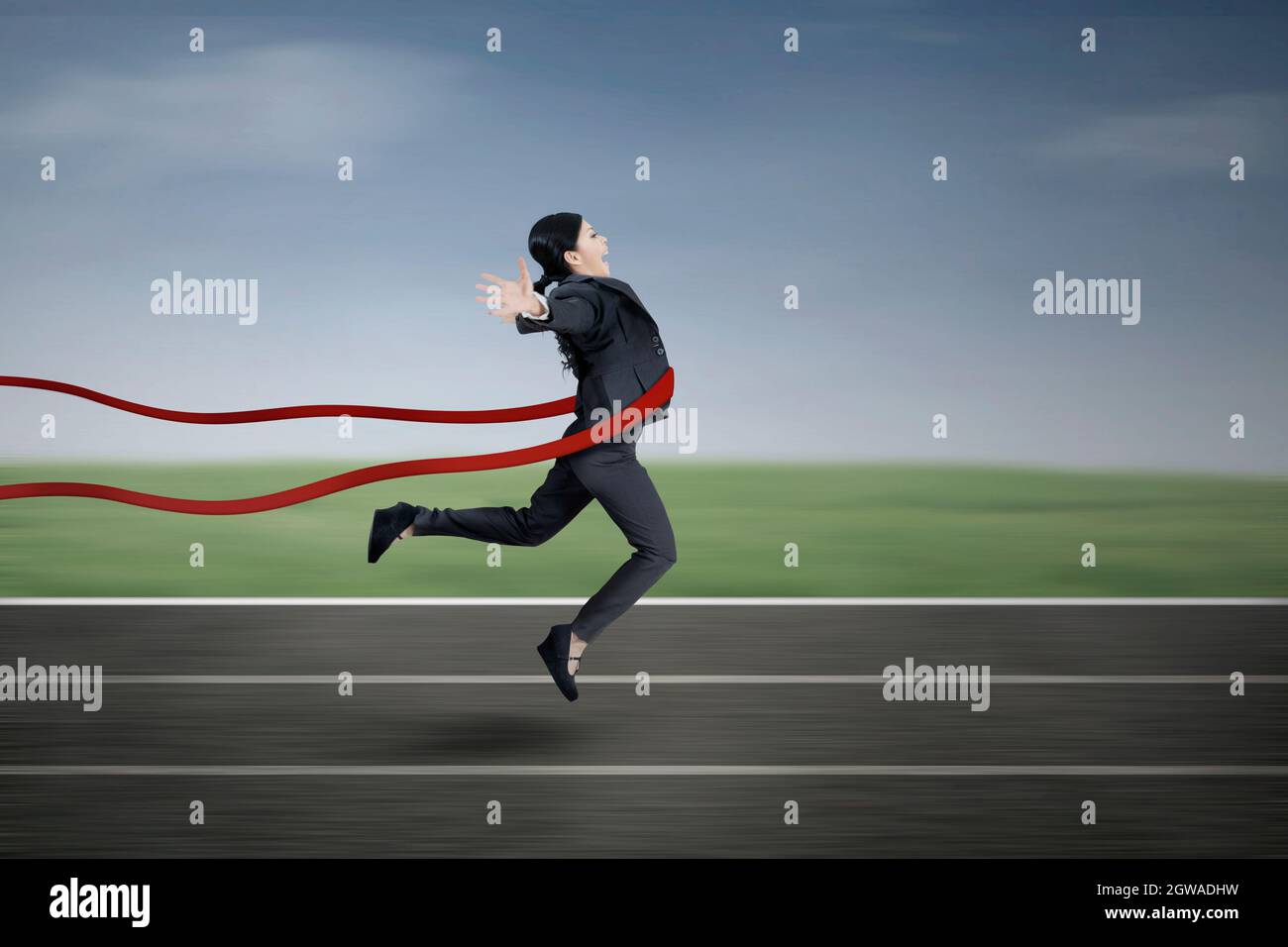 Side view success finish line hi-res stock photography and images - Alamy